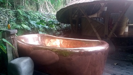 Bambu Indah Bali Review: Under the Hole in the Sky Where the Ideas Fall Down - Will Cottrell Art
